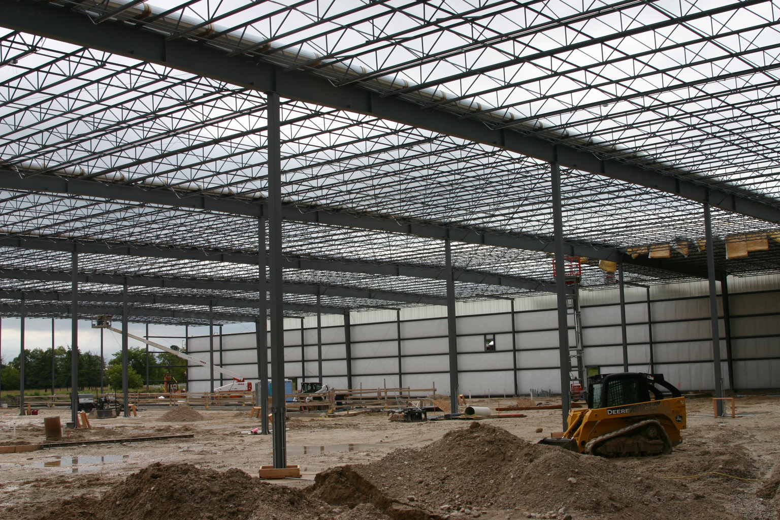 How To Construct A Steel Building | The Tube